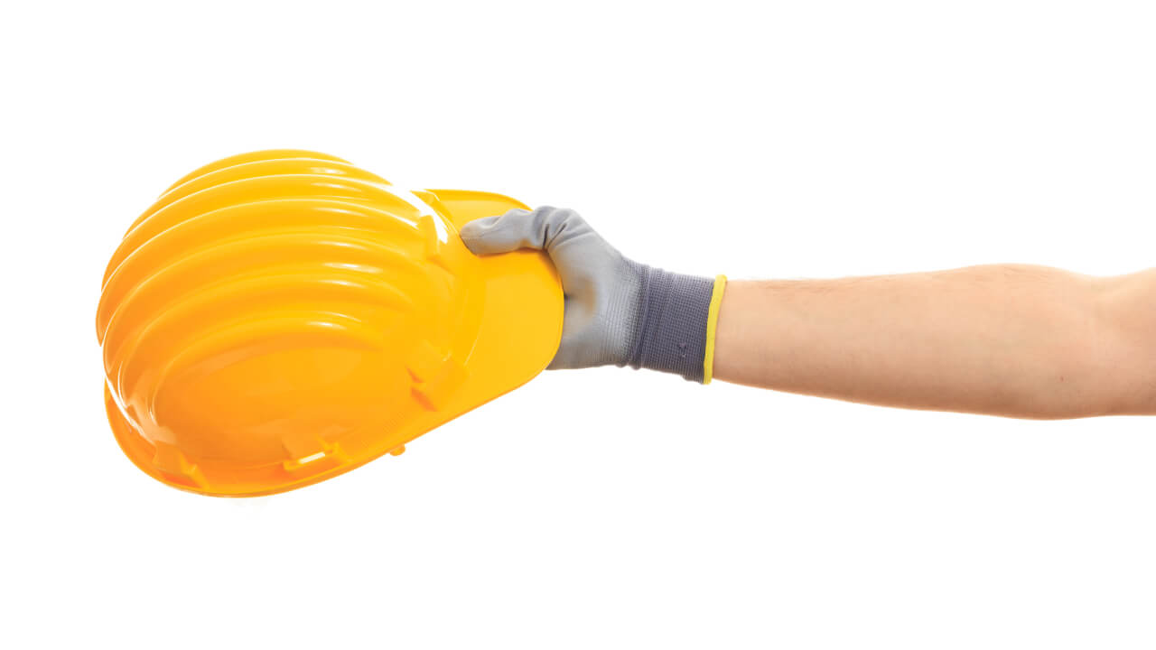 Qual é a cor correta do capacete de segurança para cada profissional da ...